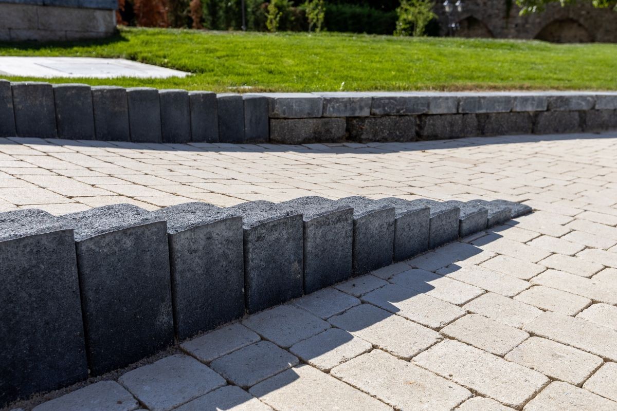 Pentru gradina - Palisada Rustic - Elis Pavaje
